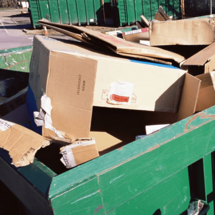 Comment fonctionne un compacteur de déchets cartons/plastique/DIB...
